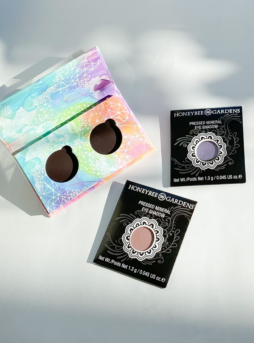 Cosmetics - Eyes - Single Shadows - Honeybee Gardens