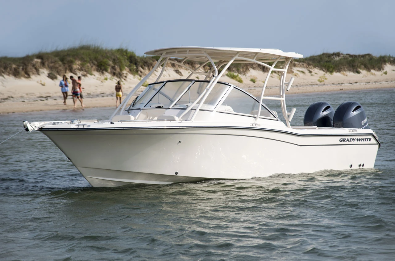 Grady-White Freedom 255 with Yamaha Outboards | Single or Twins