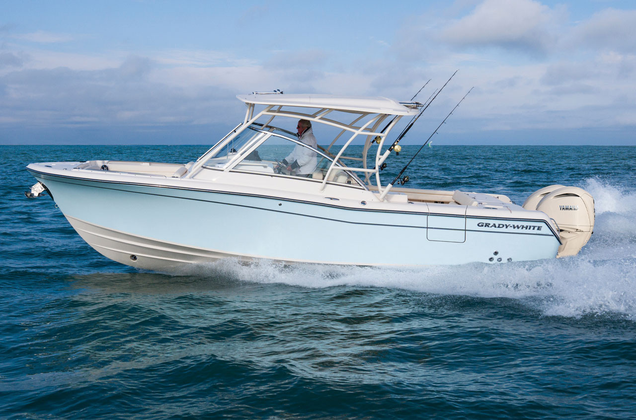 Grady-White Freedom 285 with Twin Yamaha Outboards