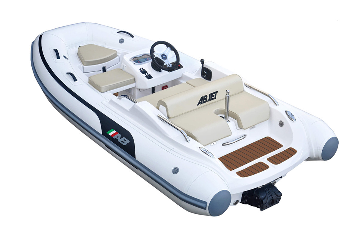 Jet Boats For Sale at Boat Specialists
