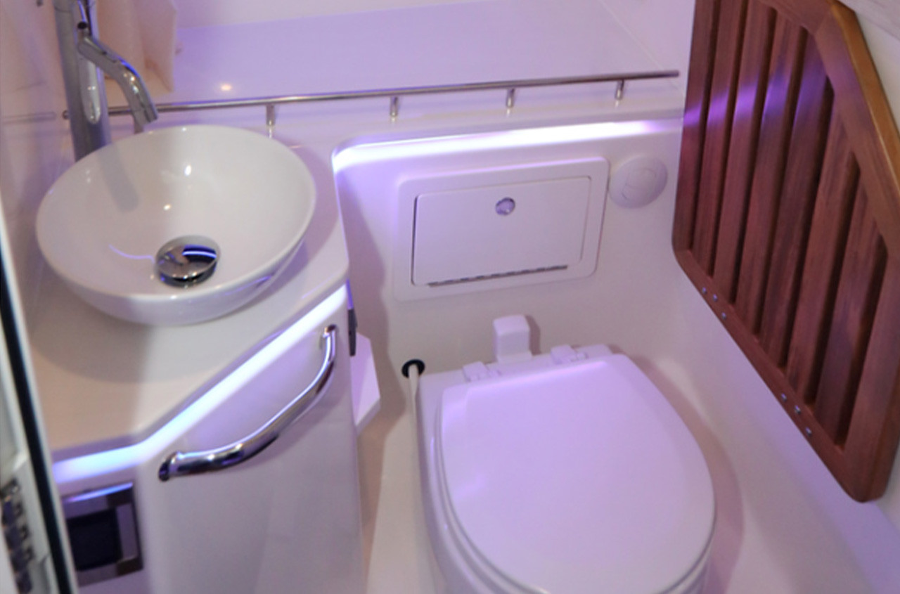 Boston Whaler 380 Realm | Quad Mercury Outboards | Build Your Own