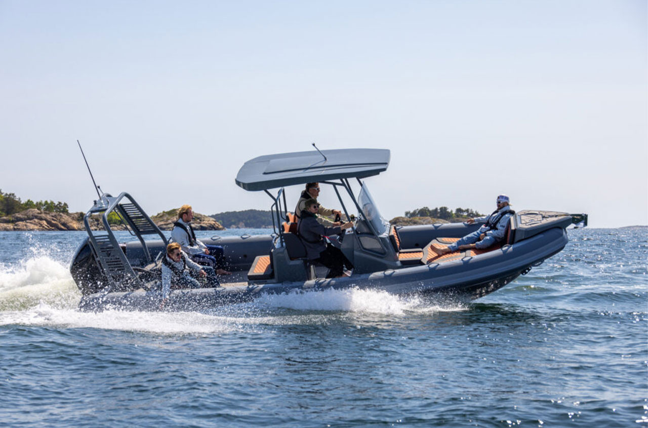 Large Inflatable Boats by Top Brands Highfield, Zodiac, Achilles and More