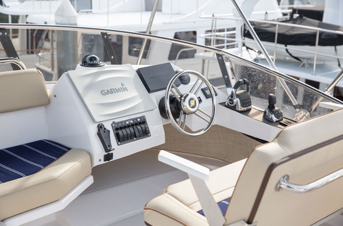 Ranger Tugs R-43 Command Bridge with Volvo IPS450 Drives