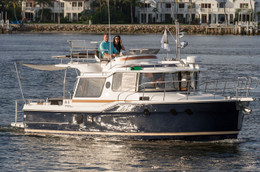 Ranger Tugs R-29 CB | Volvo Diesel Inboard | Northwest