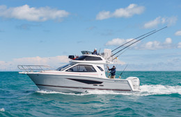Solara S-310 Sport Bridge (SB) with Twin Yamaha 300hp Outboards