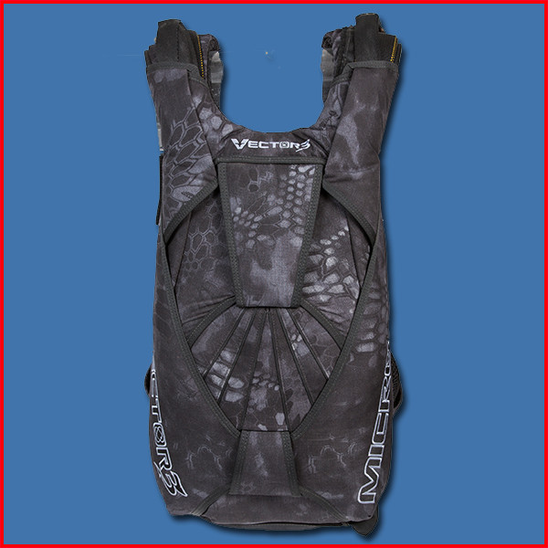 United Parachute Technologies Vector 3 / Micron Parachute Container System