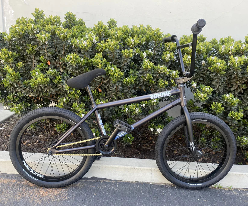 Volume Visa Bike is a complete Pro Model for BMX Street and Freestyle ...