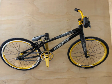 Rift ES20D Junior Bike - Americancycle.com & Acebmx.com