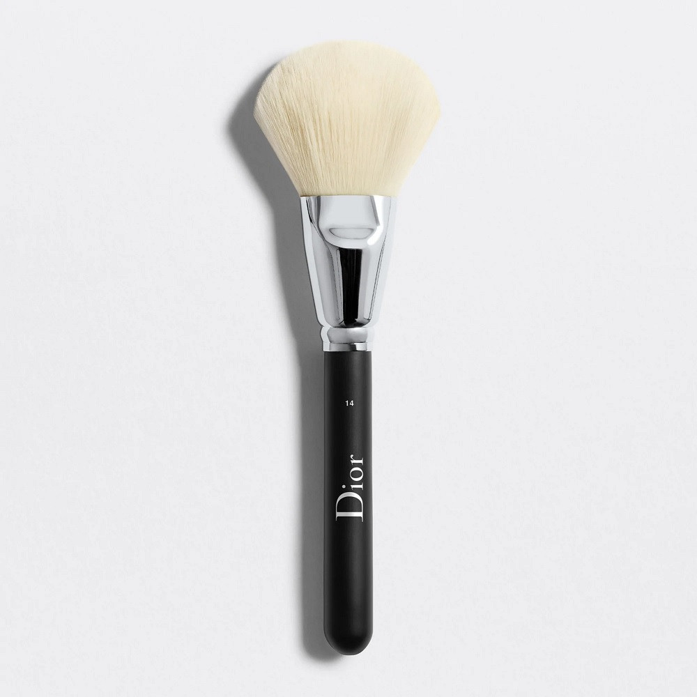 CHRISTIAN DIOR BACKSTAGE POWDER FOUNDATION BRUSH #N14 - ScentsWorld