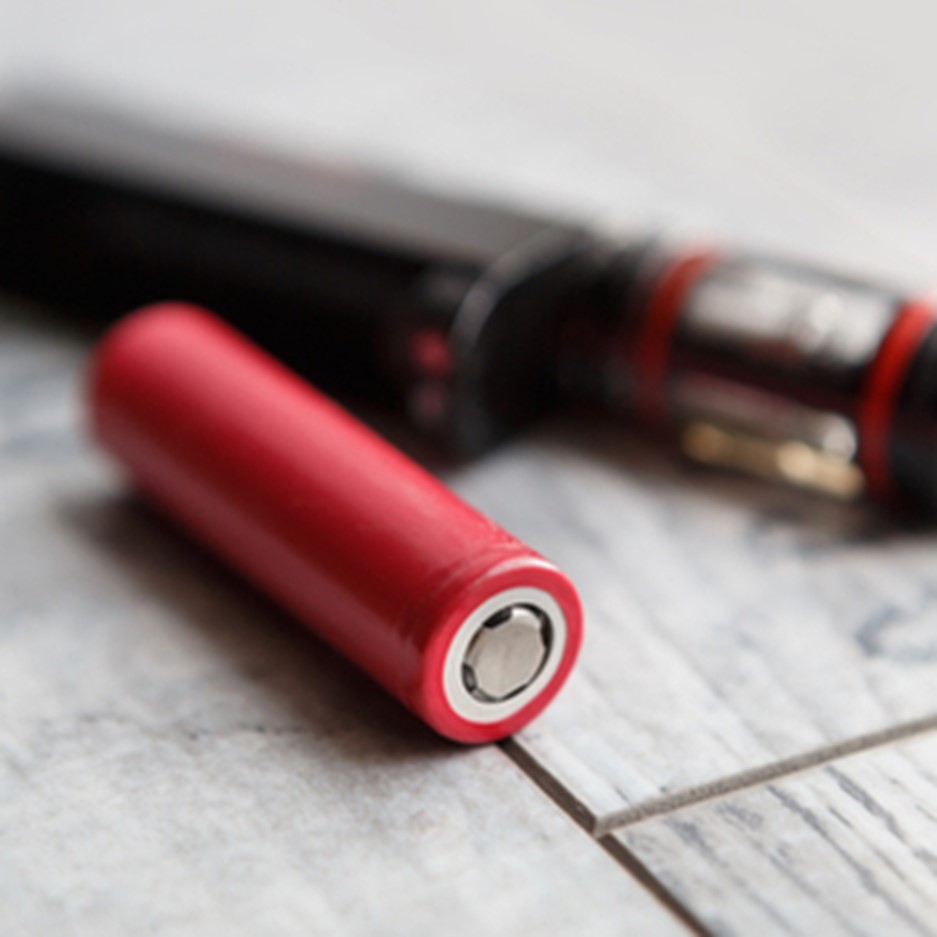 18650 Batteries: Everything You Need To Know When Vaping - V2 Cigs UK