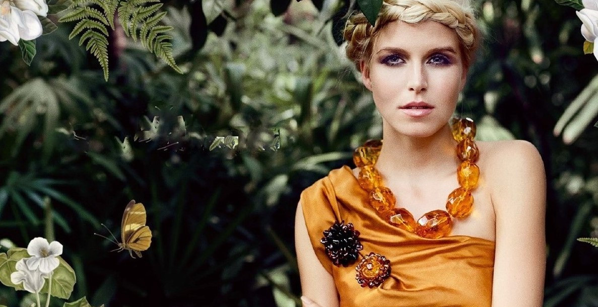 Amber Jewelry Made by Experts Amber Artisans.