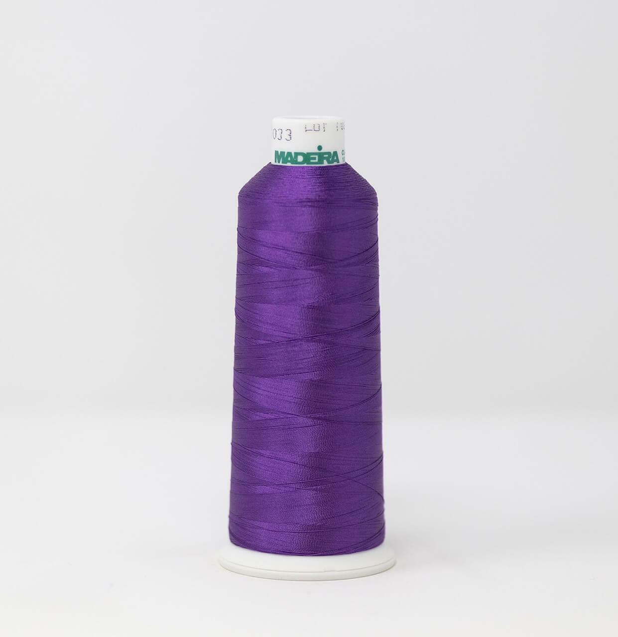 Madeira | Classic | Rayon Thread | 910-1032 (Velvet Violet)