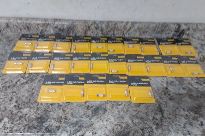 Fluke Fluke-203411/440mA (box of 25). Multimeter Fuse: 440 mA Amps ...