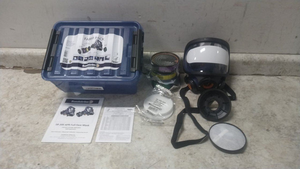 SUNDSTROM SAFETY H05-8521 Full Face Respirator Kit: Silicone, Fixed, M ...