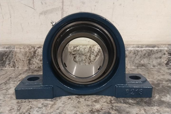 TRITAN UCP218-56 TRITAN Pillow Block Bearing: 3 1/2 in Bore, Cast Iron, Set Screws, 3 63/64 in ...