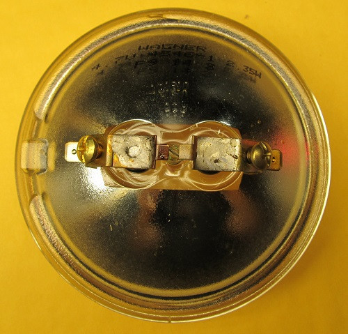 4546 Lantern Sealed Beam 4546-1 Lamp Bulb Light PAR36 4.5" 2.35 Watt 4. ...