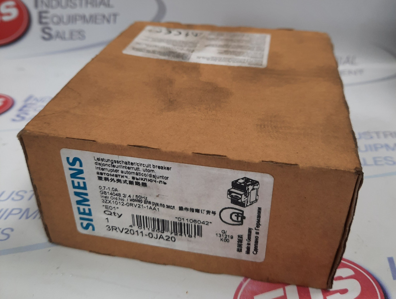 Siemens 3RV2011-0JA20 Circuit Breaker - FUS Industrial