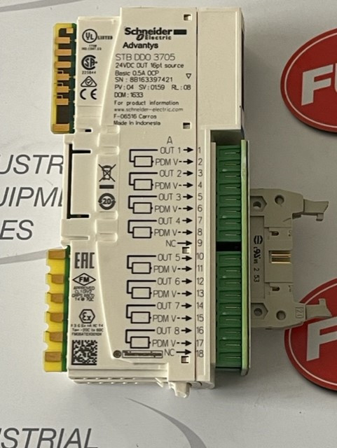 Schneider STBDDO3705 Output Module 24 VDC with STBXTS6610 Telefast 2 ...