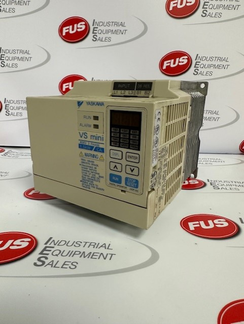 Yaskawa VS Mini CIMR-XCAC41P5 Inverter 1.5 KW - FUS Industrial