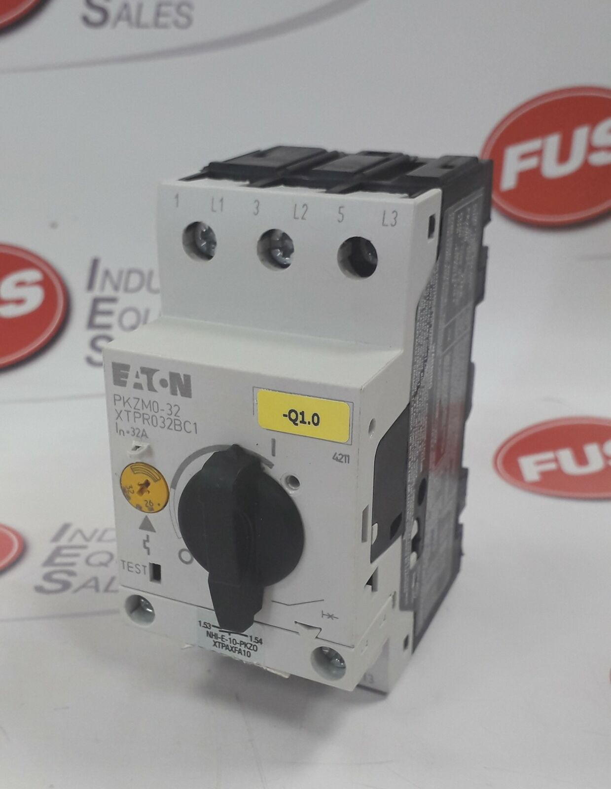 EATON PKZM0-32 (XTPR032BC1) 3 Pole Motor Protective Circuit Breaker ...