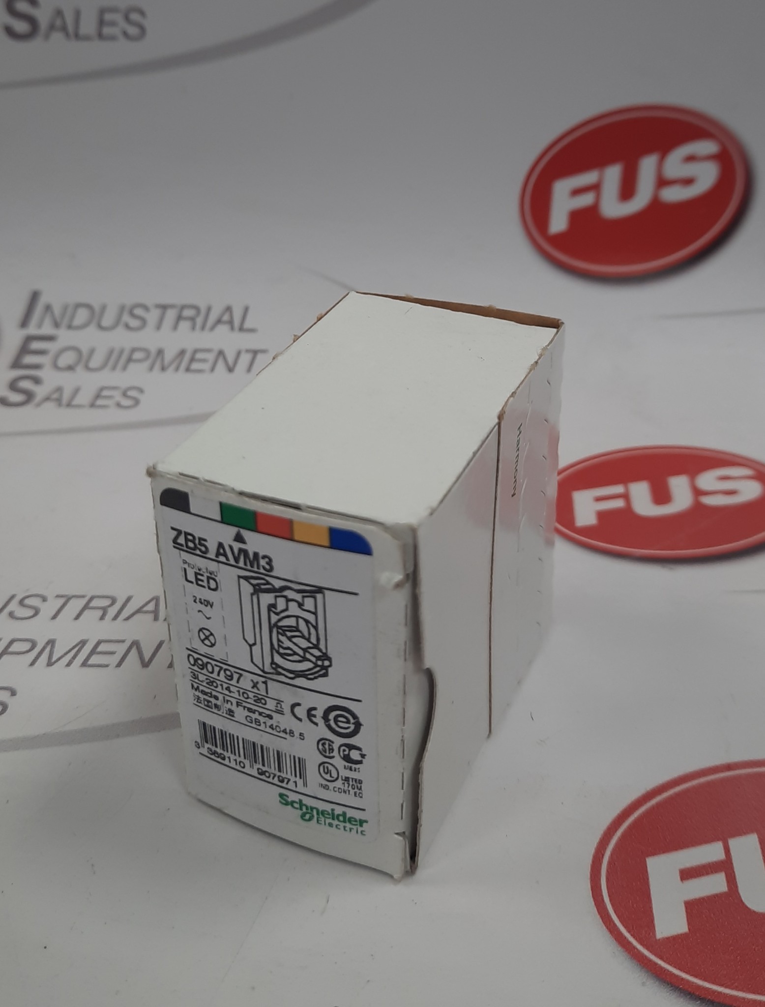 Schneider ZB5 AVM3 Green Push Button - FUS Industrial