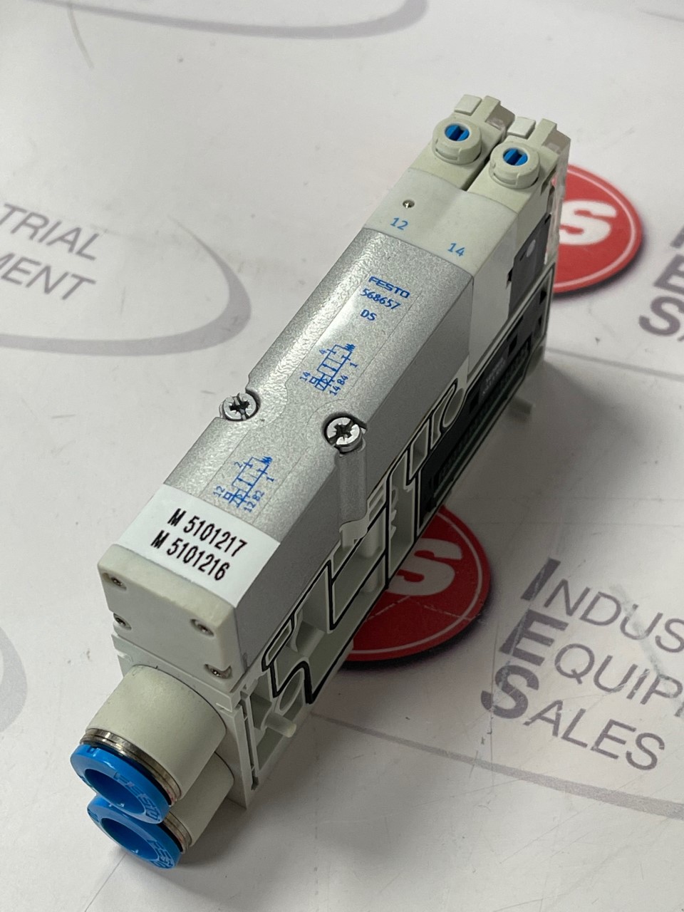 FESTO 568657 Solenoid Valve with 560966 Electrical Manifold Module ...