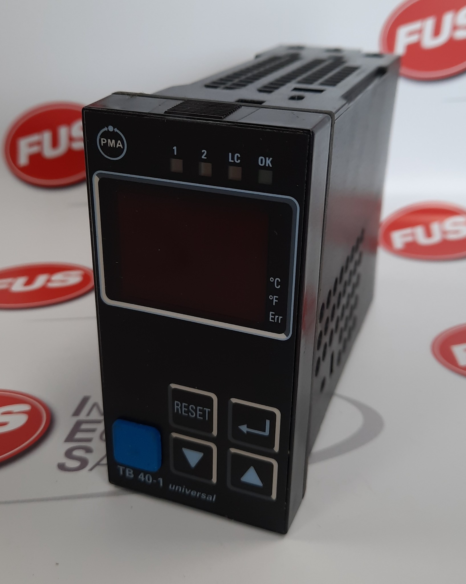 PMA TB40-100-0000D-D00 Temperature Controller Version 3.2 - FUS Industrial