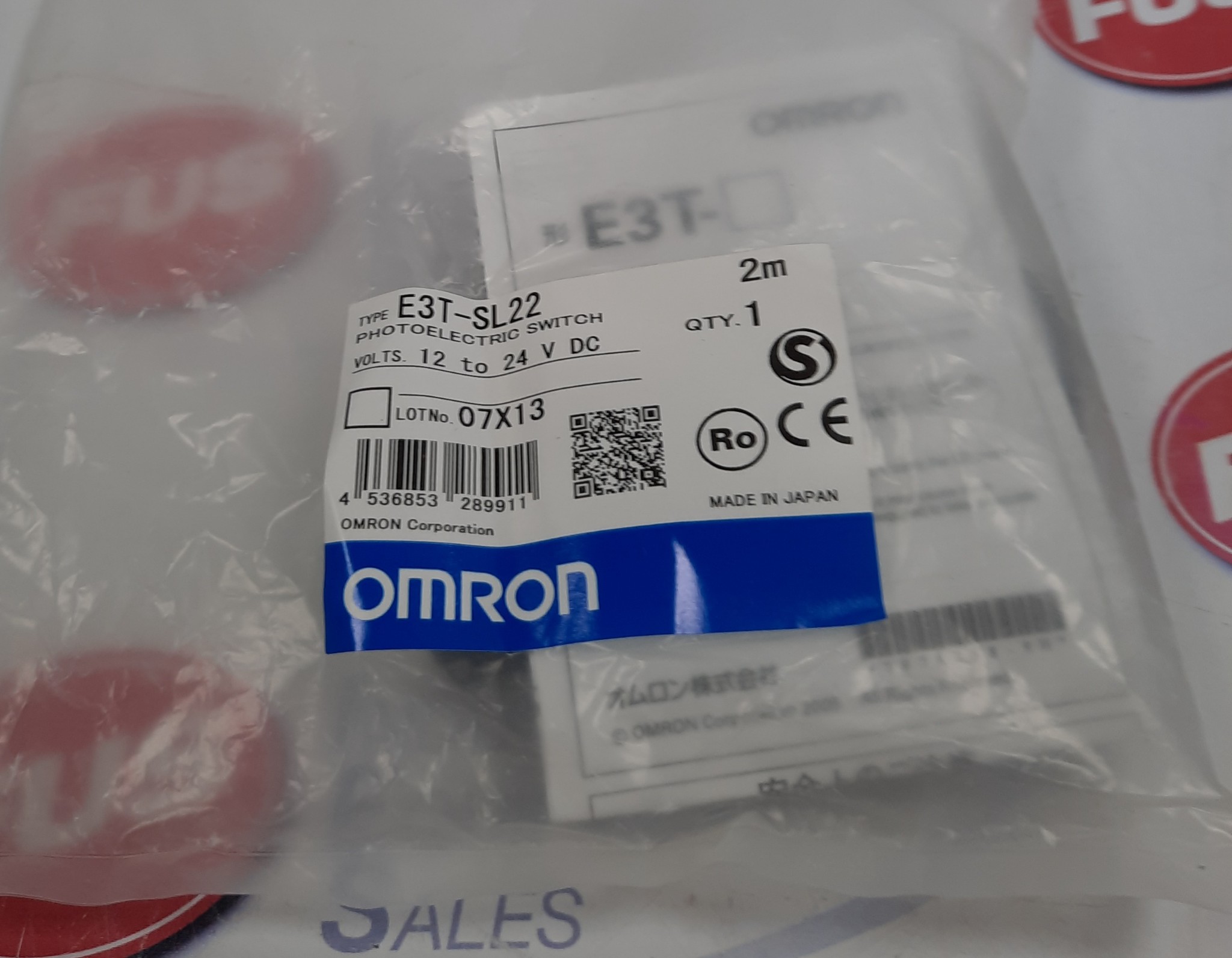 Omron E3T-SL22 Photoelectric Switch - FUS Industrial
