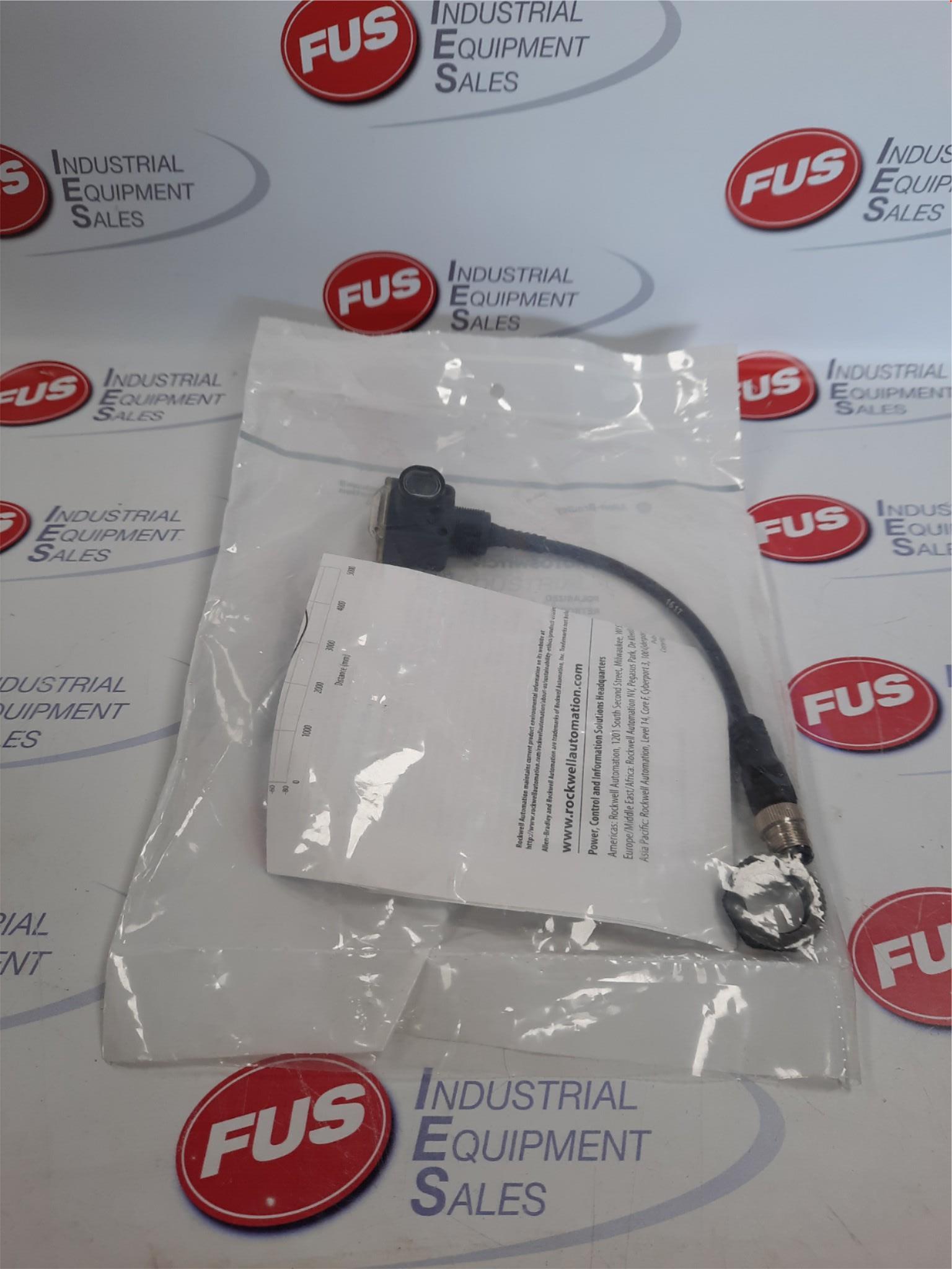 Allen Bradley 42EF-P2MPB-F4 Ser D Polarized Retroreflective Sensor ...