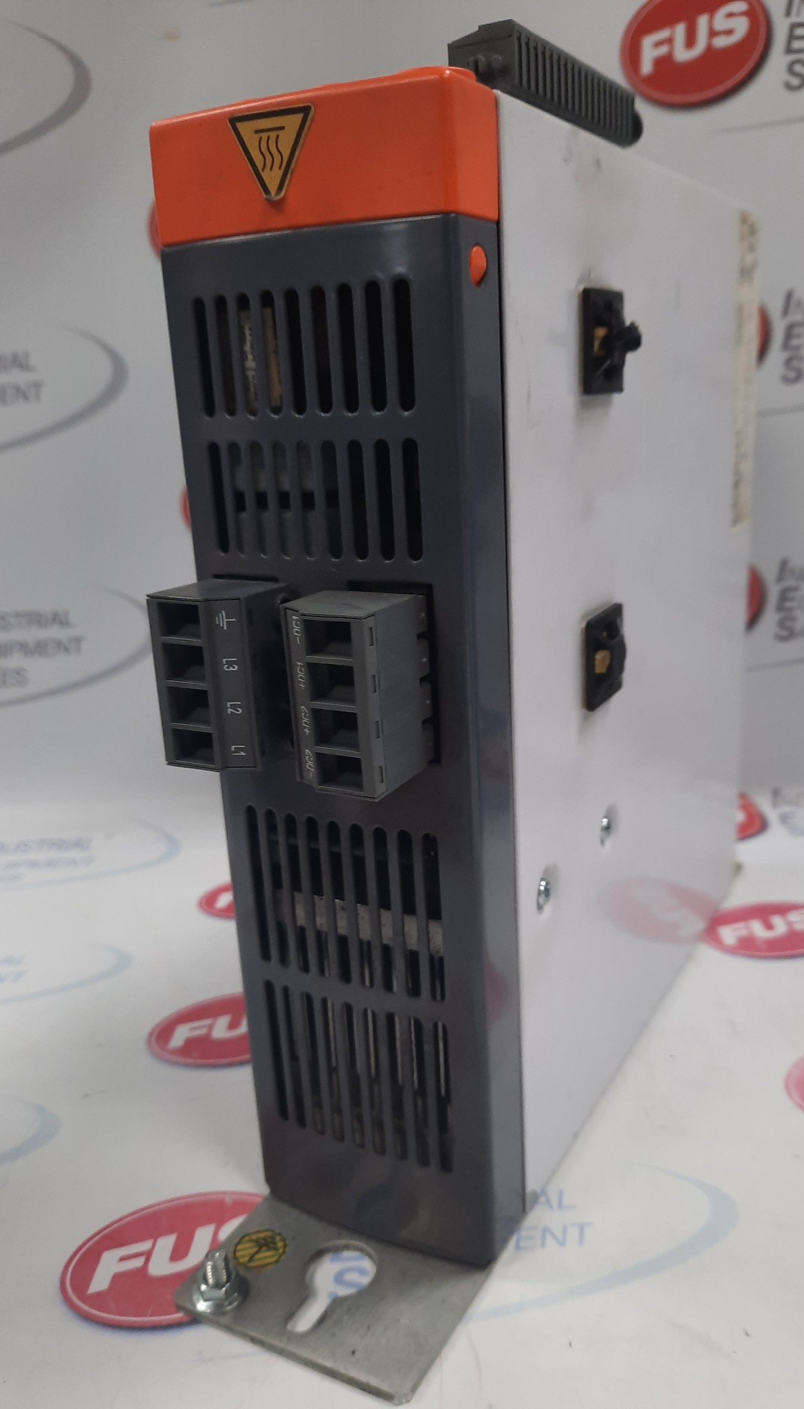 B&R 8V1016.00-2 Rev L0 Acopos 1016 Servo Drive - FUS Industrial