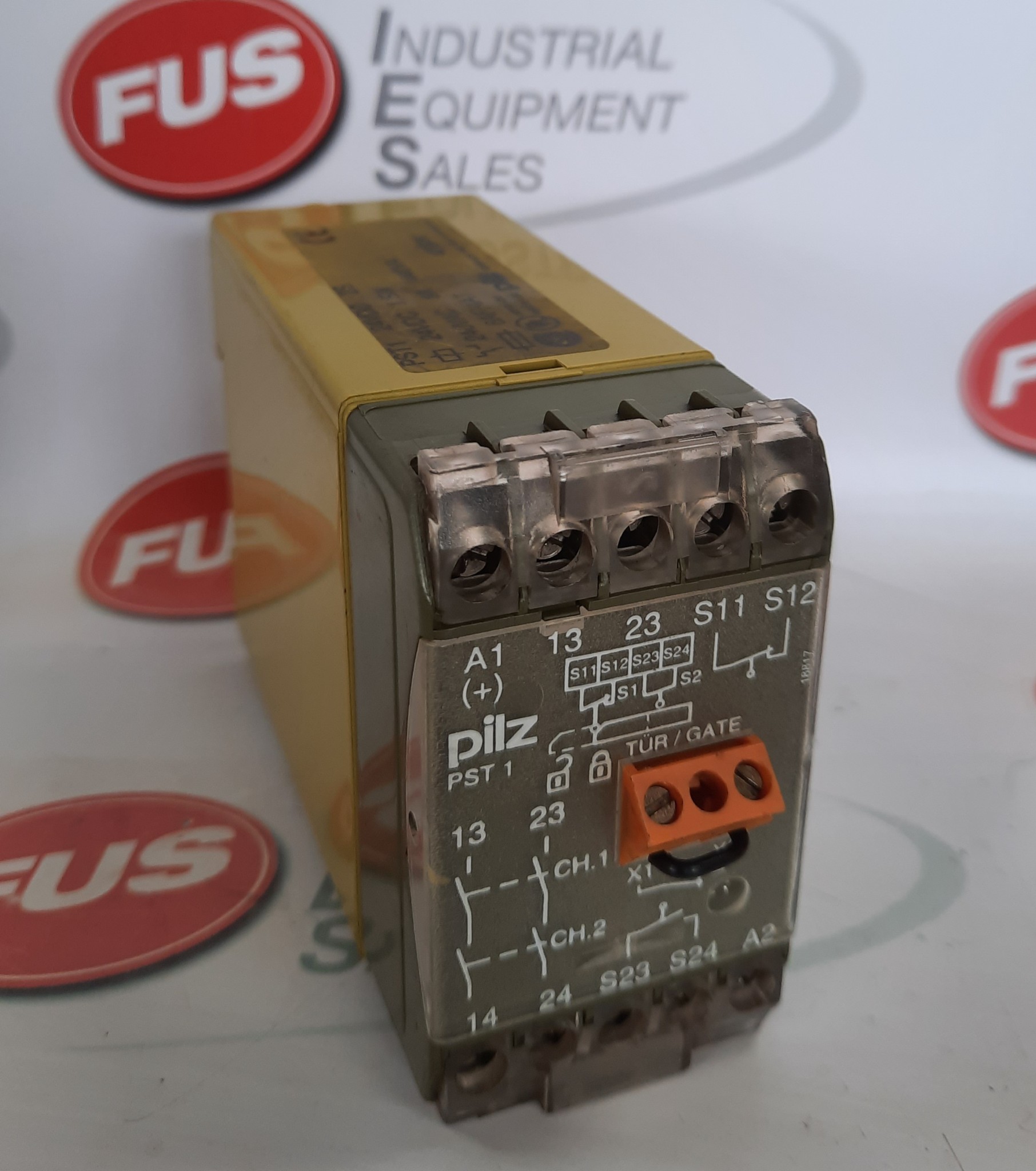 Pilz PST1 24VDC 2S 24VDC 1.5W - FUS Industrial
