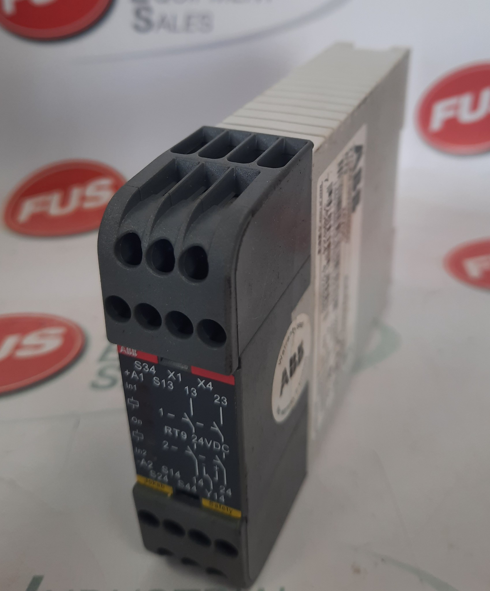 ABB 2TLA010029R0000 Safety Relay - FUS Industrial