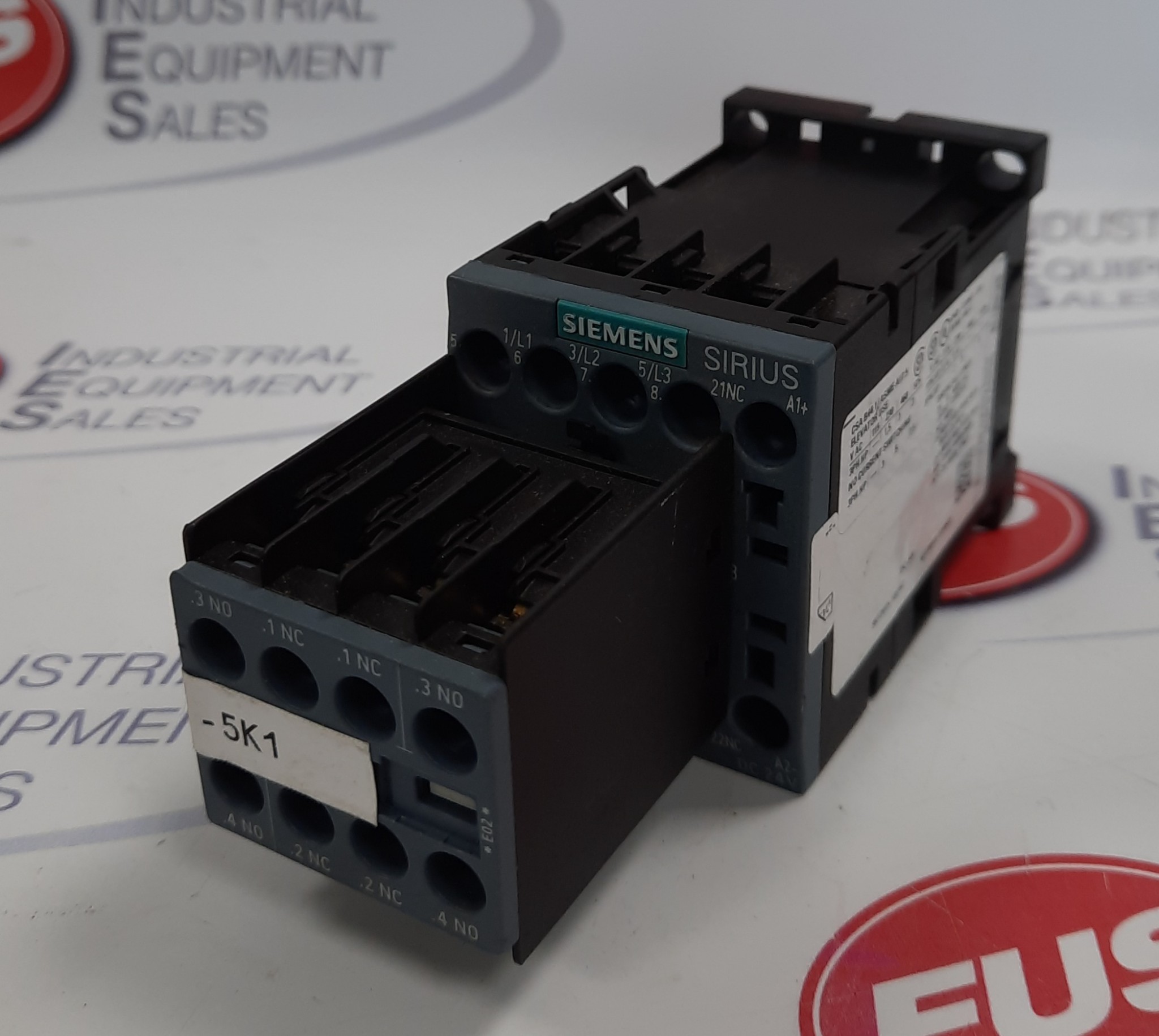 Siemens 3ZX1012-0RH21-1AA1 WITH 3RH2911-1FA22 Sirius Contactor - FUS ...
