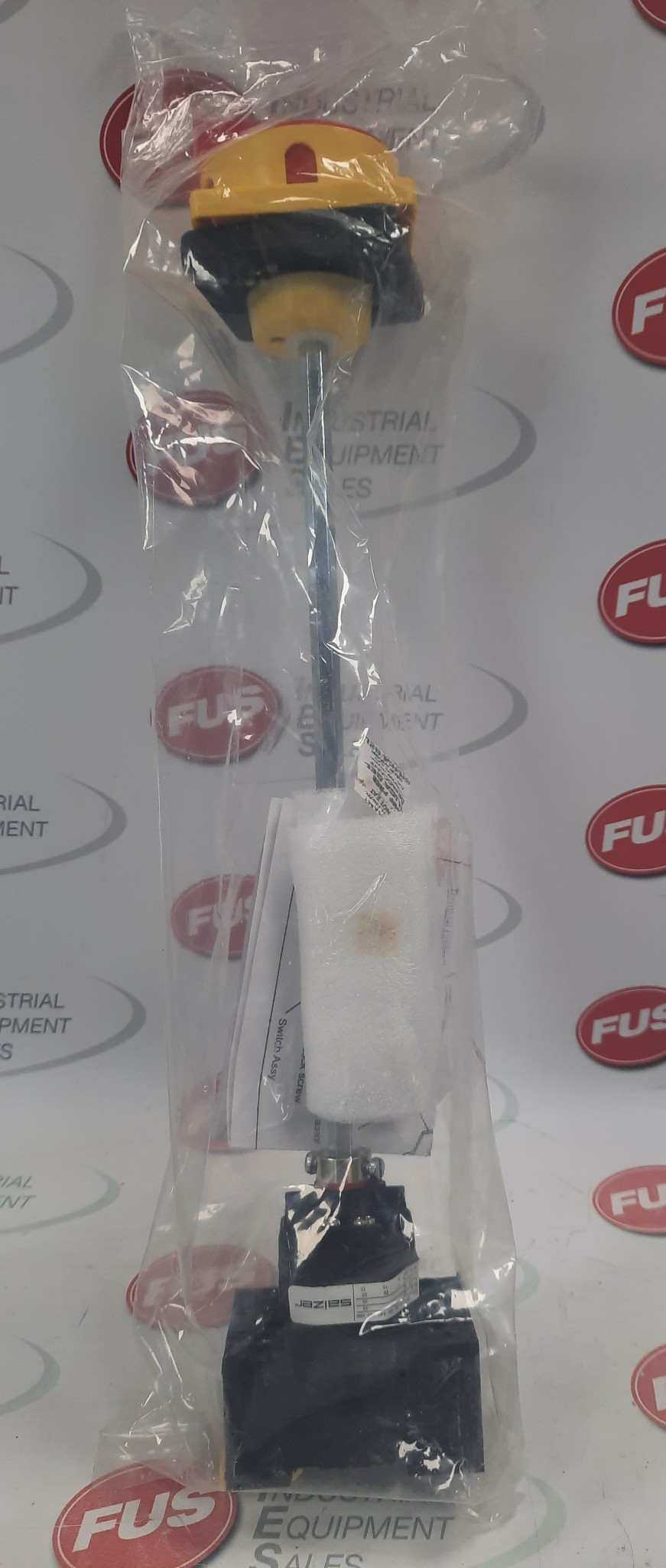 RS PRO 466-273 Salzer LB225 Load Break Switch - FUS Industrial