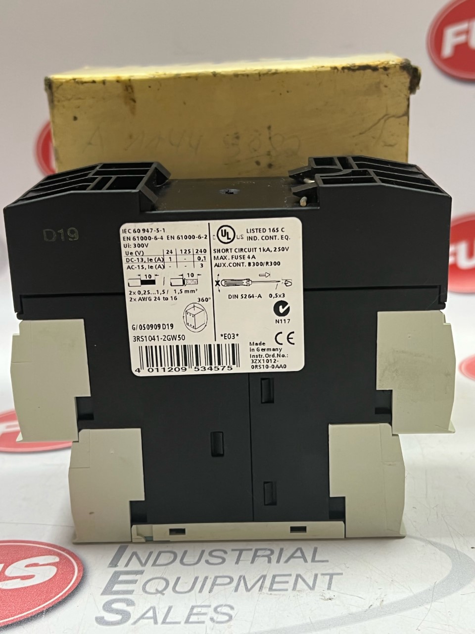 Siemens Temperature Monitoring Relay 3RS1041-2GW50 - FUS Industrial