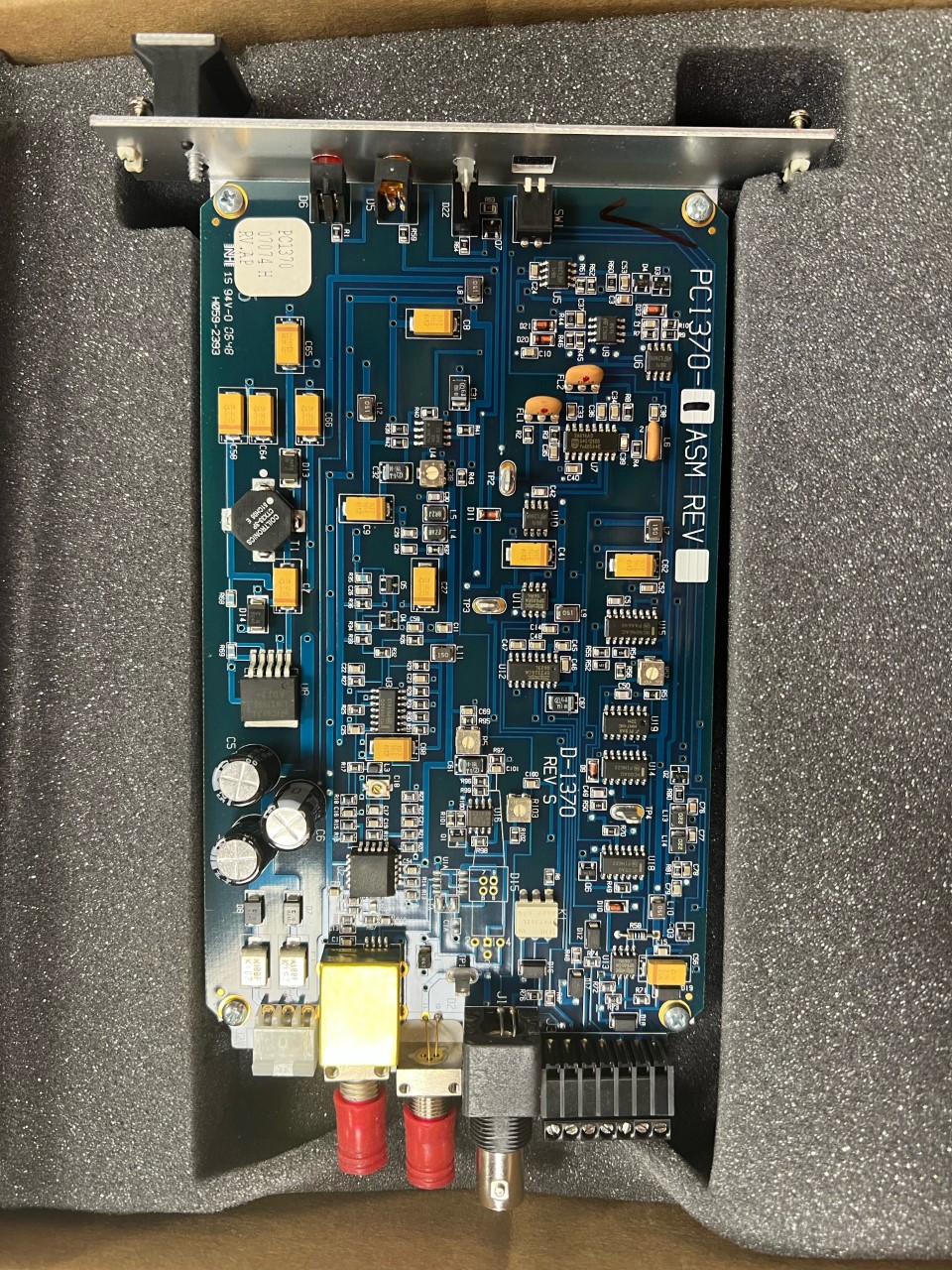 IFS VR1910-R3 FM Video Receiver/Data Transreceiver Multimode - FUS ...