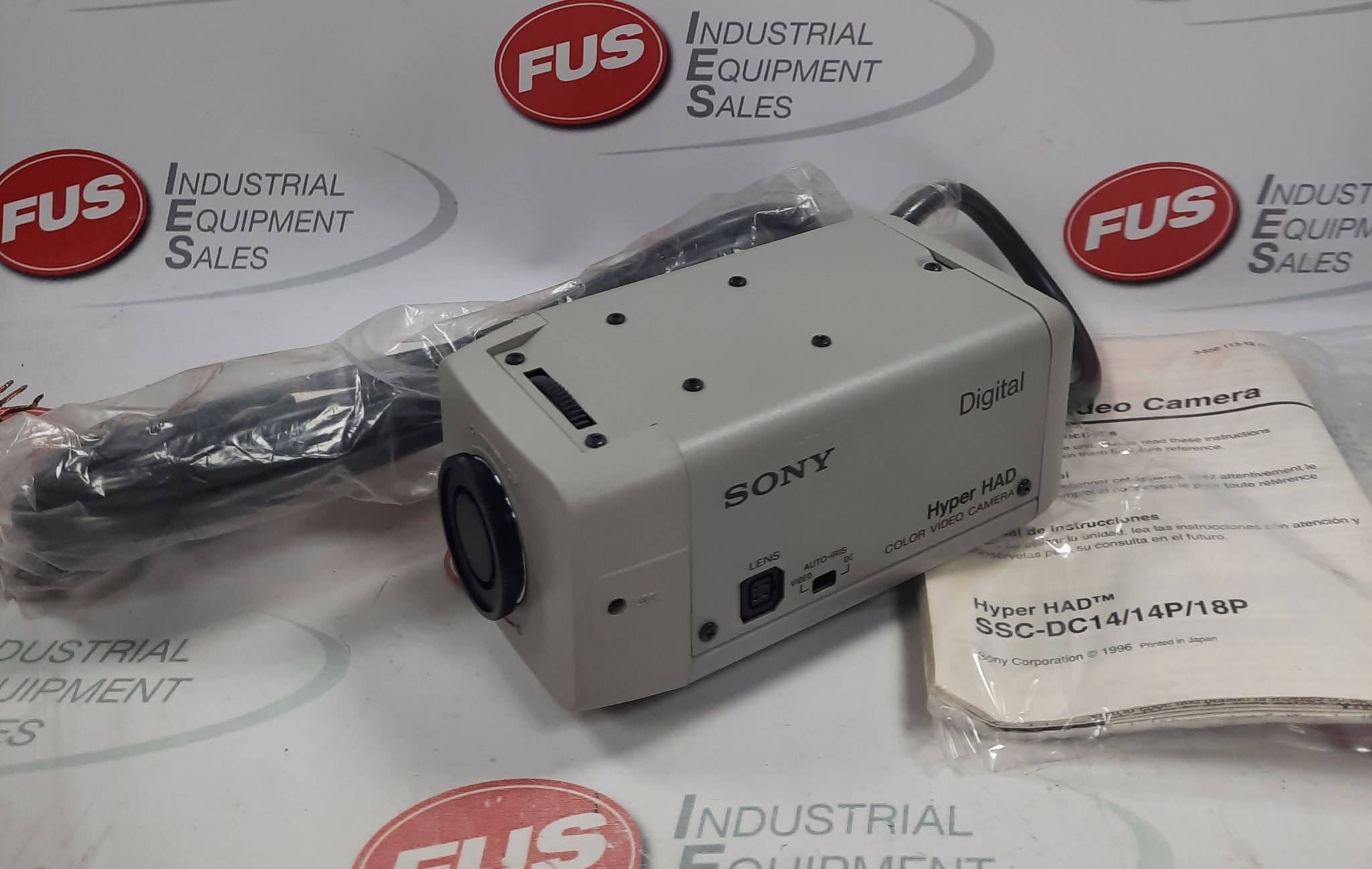 Sony SSC-DC18P Colour Video Camera - FUS Industrial