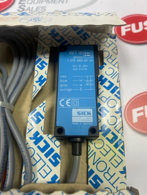SICK WT18-2N132 Photo Electric Sensor - FUS Industrial