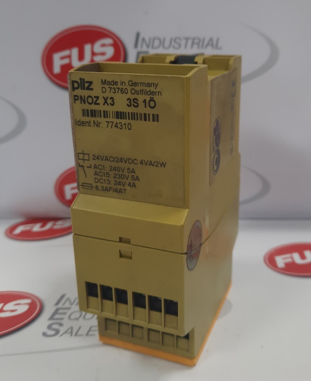 Pilz PNOZ X3 24VAC/24VDC ID 774310 - FUS Industrial