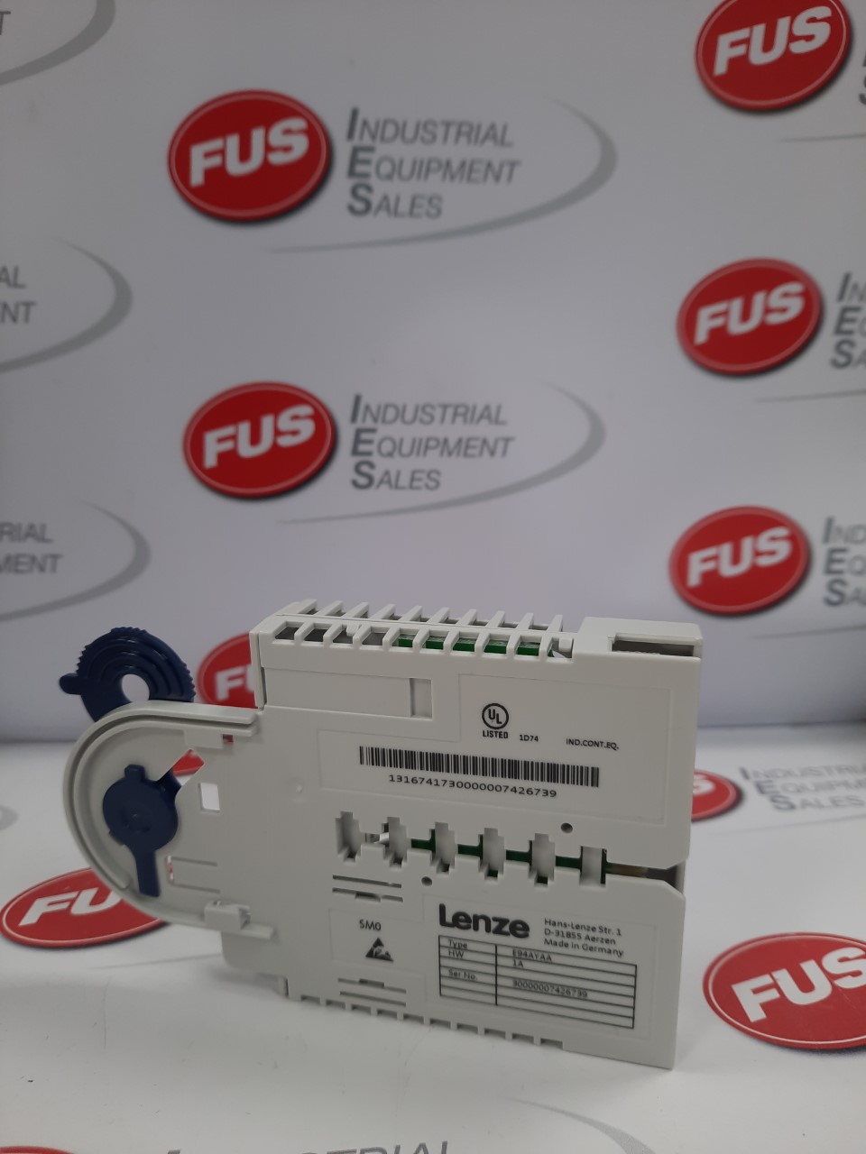 Lenze E94AYAA/S 1 x SM0 E94AYAA Safety Module Servo Drive 9400 - FUS ...