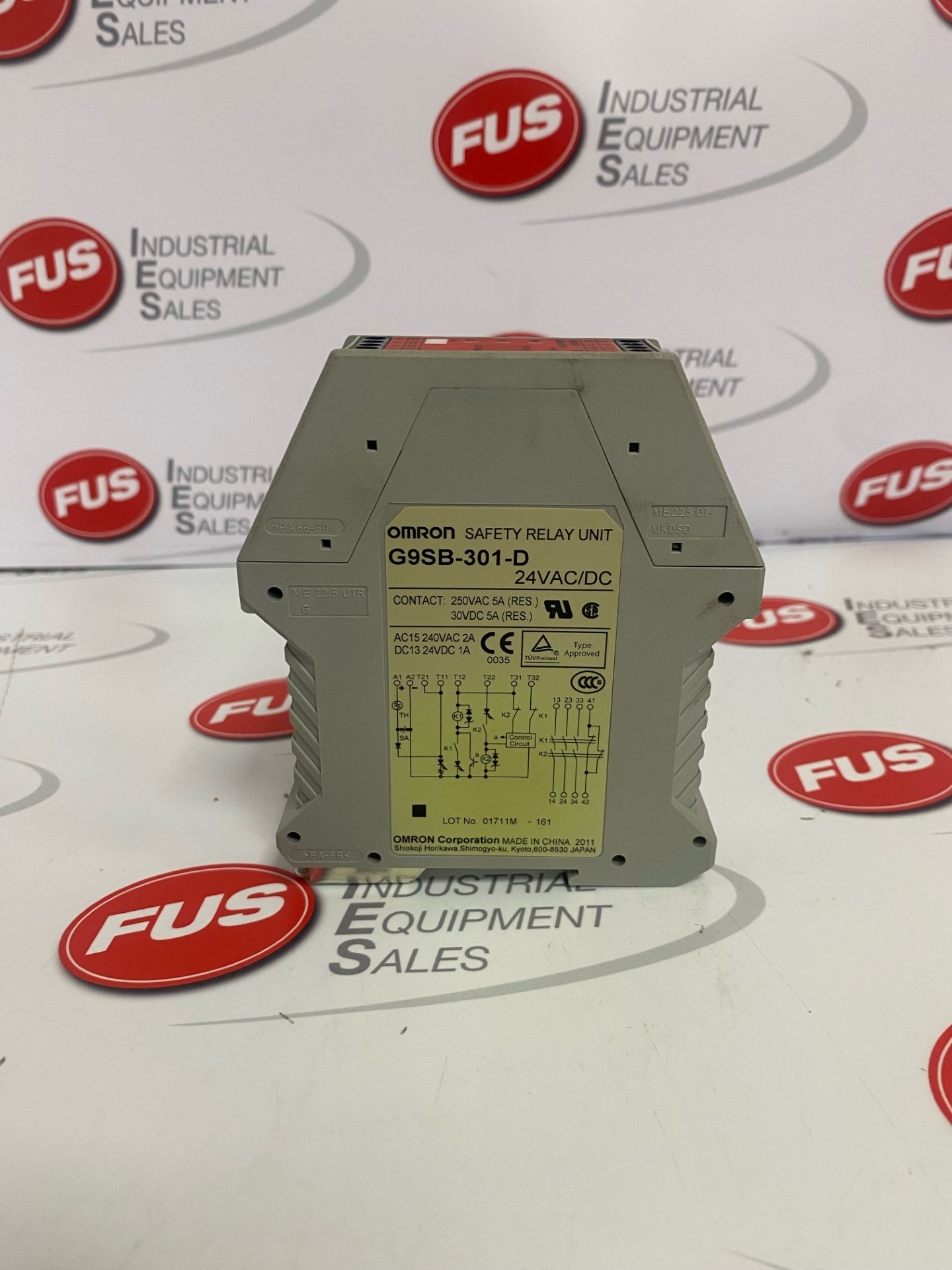 Omron G9SB-301-D, Safety Relay Unit, 24VAC/DC - FUS Industrial