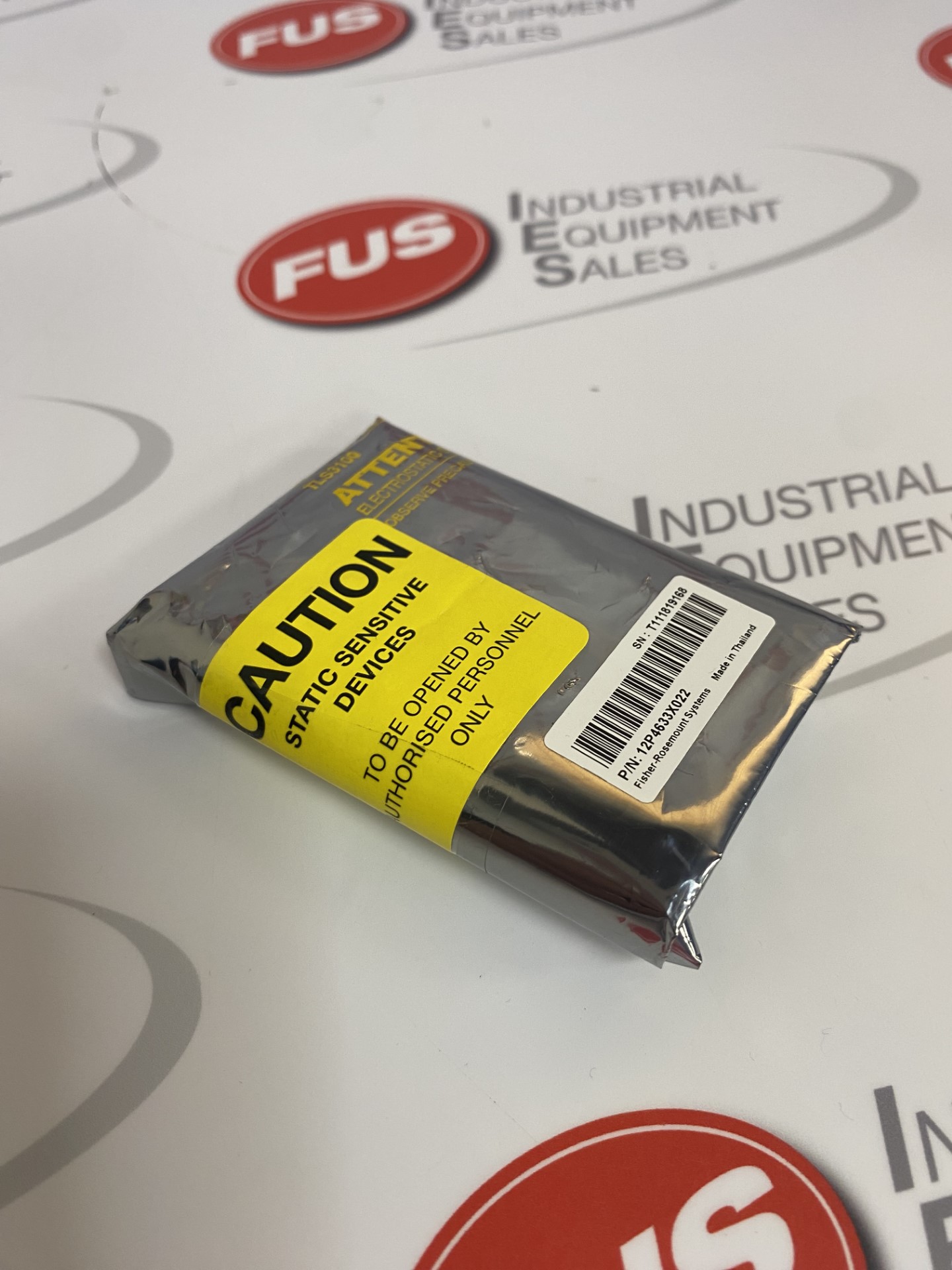 Emerson DO ISO 24V KL3004X1-BA1 DO 24VDC Isolated *NEW & UN-USED* - FUS ...