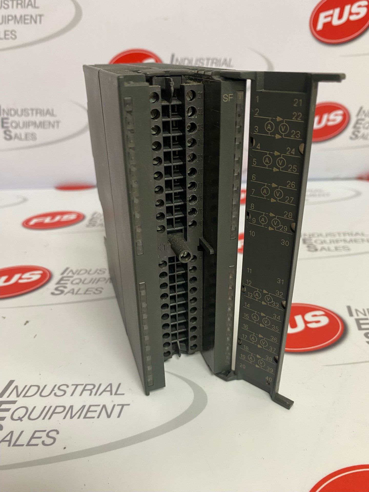 Siemens 6ES7 331-7NF00-0AB0 Module - FUS Industrial