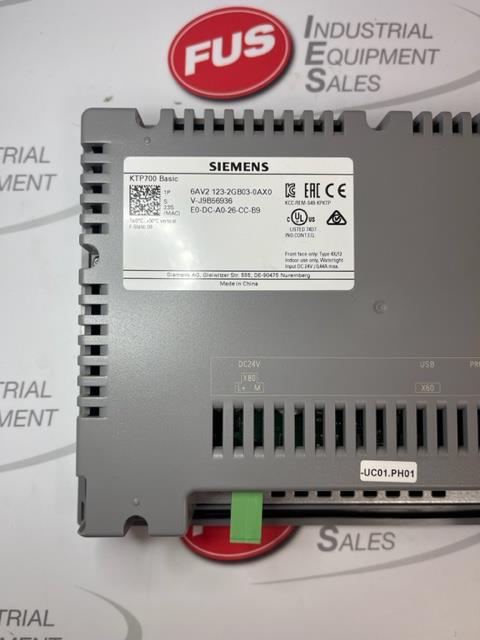 SIEMENS KTP700 Basic / 6AV2 123-2GB03-0AX0 HMI - FUS Industrial
