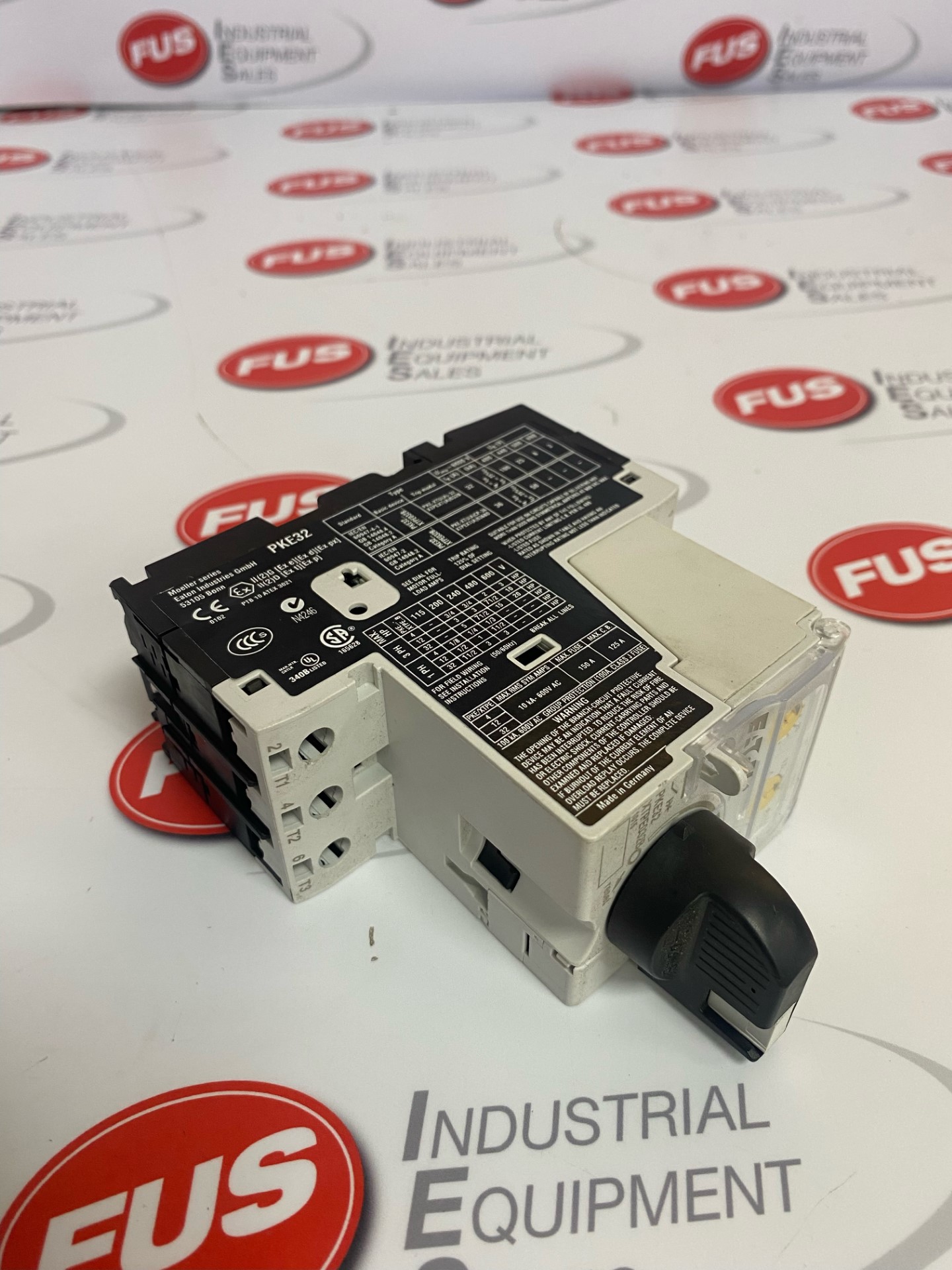 Moeller Electric PKE32 Circuit Breaker - FUS Industrial