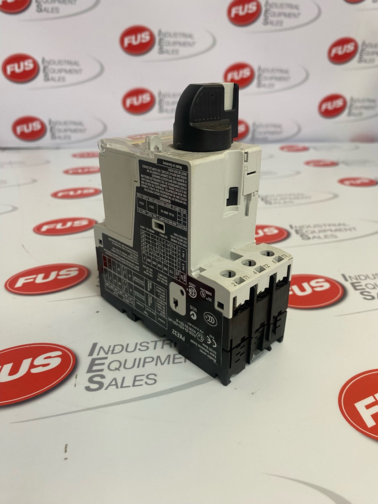 Moeller Electric PKE32 Circuit Breaker - FUS Industrial