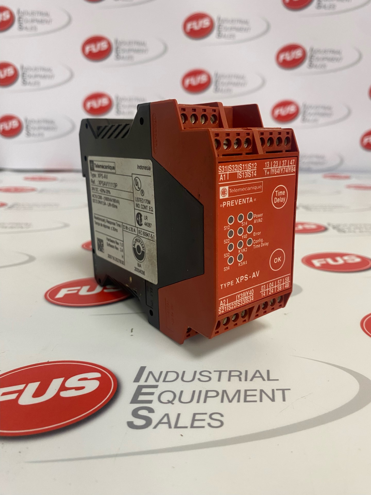 Telemecanique XPS-AV Safety Relay XPSAV11113P - FUS Industrial