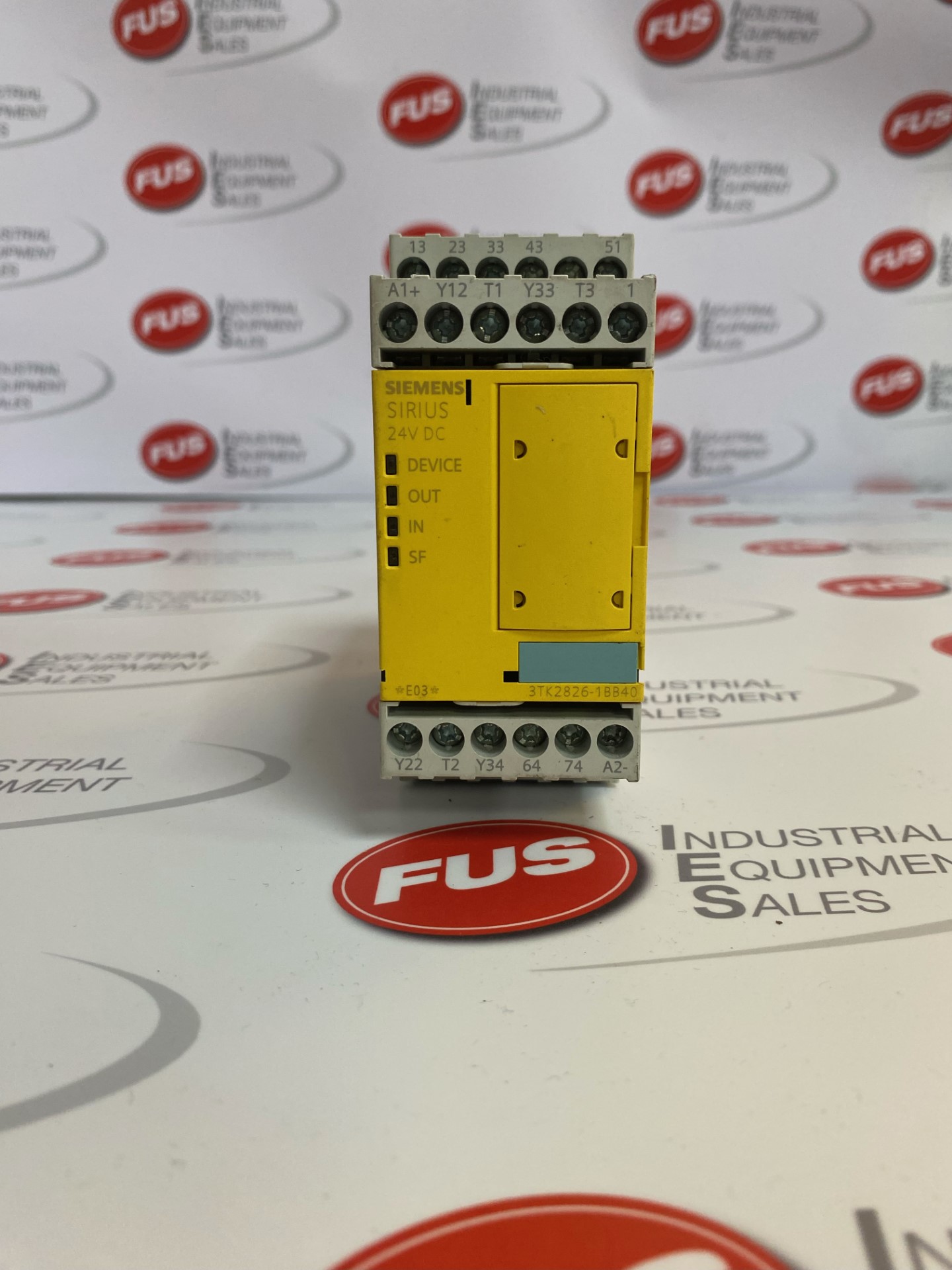 Siemens 3TK2826-1BB40 SIRIUS Safety Relay - FUS Industrial