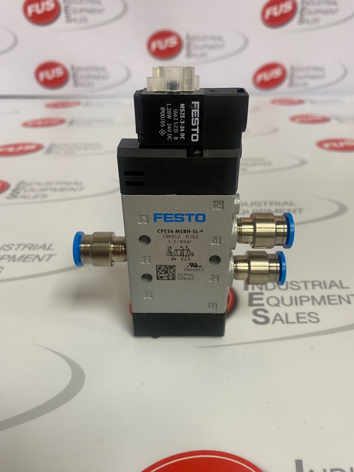 FESTO CPE14-M1BH-5L-QS-8 SOLENOID VALVE - FUS Industrial