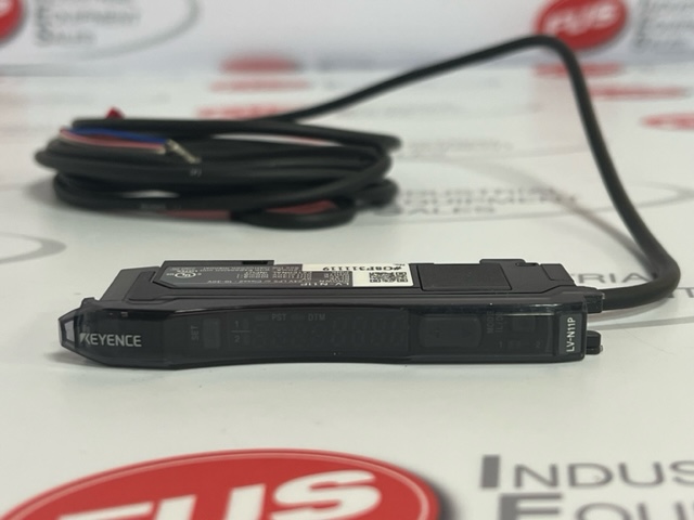 Keyence LV-N11P Digital Laser Sensor Amplifier - FUS Industrial